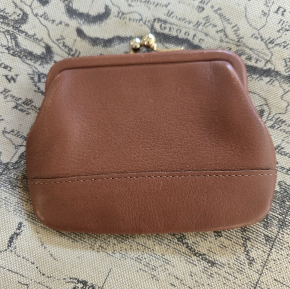 Coach | Bags | Vintage Coach Kisslock Coin Purse In British Tan | Poshmark